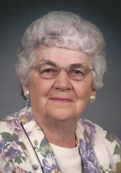 Annie Davis Obituary - COVINGTON, VA | Loving Funeral Home
